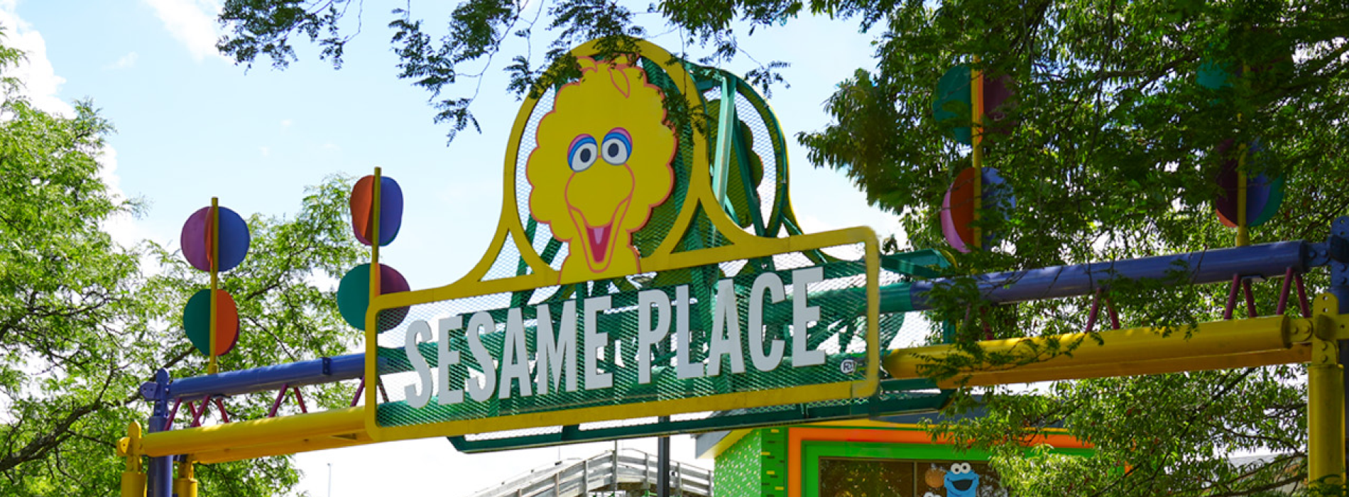 Family Vacation & Hotel Package Deals | Sesame Place